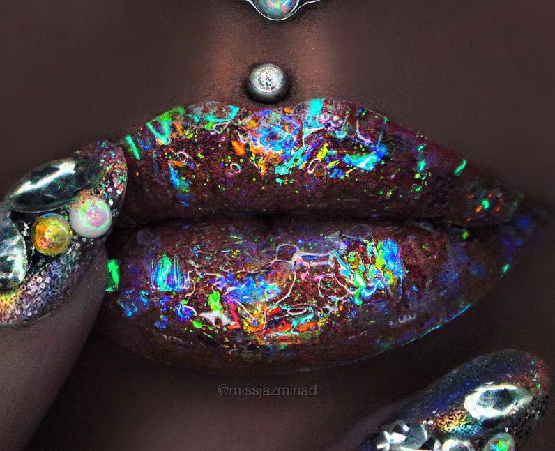 This Ridiculously Amazing Lip Art Will Make You Want To Seriously Up ...